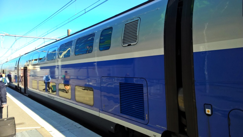 First Class Barcelona - Paris (not by plane, but TGV High Speed Train ...
