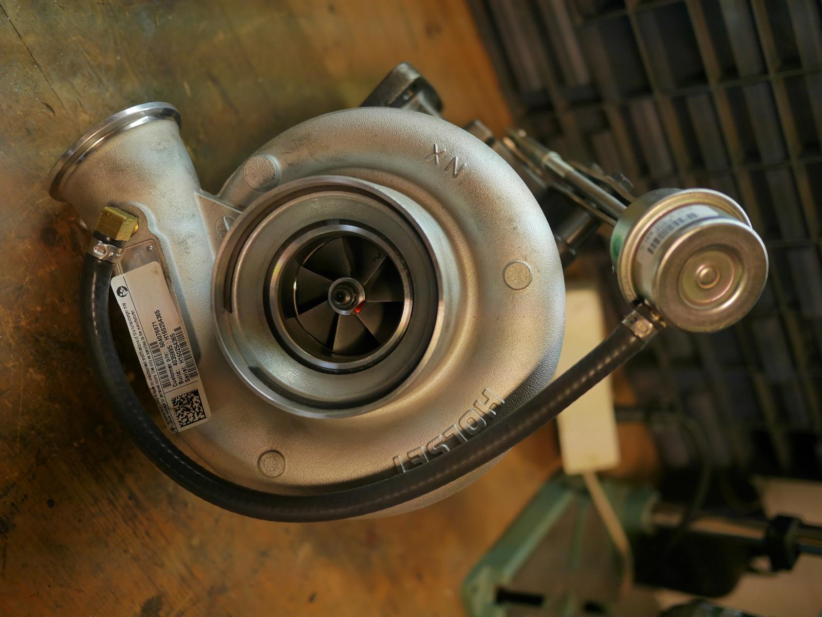 [Brand New] Genuine Holset HX35W 12cm² T3 TwinScroll | Driftworks Forum