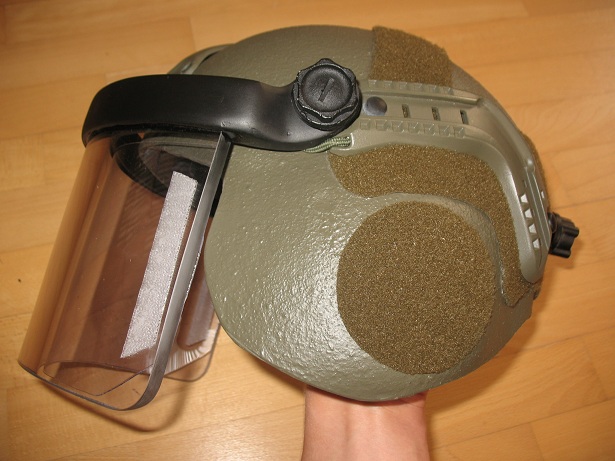 Defender Gear Zenturio C1300H | Airsoft-Verzeichnis