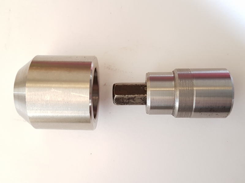 Captured allan bolt locking lever - HomemadeTools.net